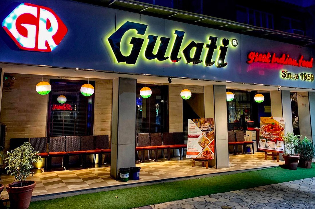 Delhi's Most Iconic Gulati At Pandara Road Is Opening In Gurgaon!